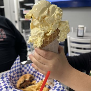 LEATHERBY’S FAMILY CREAMERY - Updated May 2025 - 1749 Photos & 1423 ...