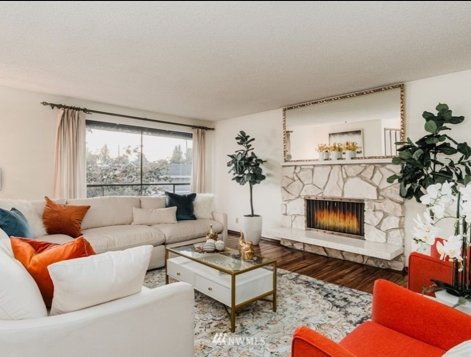 CHIQ HOME STAGING AND DESIGNS - Updated August 2024 - 643 Strander Blvd ...