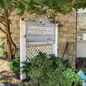 US POST OFFICE - Updated August 2024 - 66 Reviews - 185 W John St ...