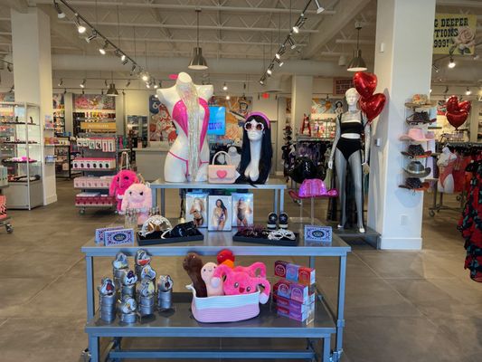 THE LOVE STORE - Updated May 2026 - 12 Photos - 7806 E Skelly Dr, Tulsa ...