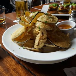 BROADSTONE BAR & KITCHEN - Updated January 2026 - 642 Photos & 406 ...