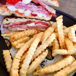 PMS DELI - Updated July 2024 - 178 Photos & 114 Reviews - 1789 London ...