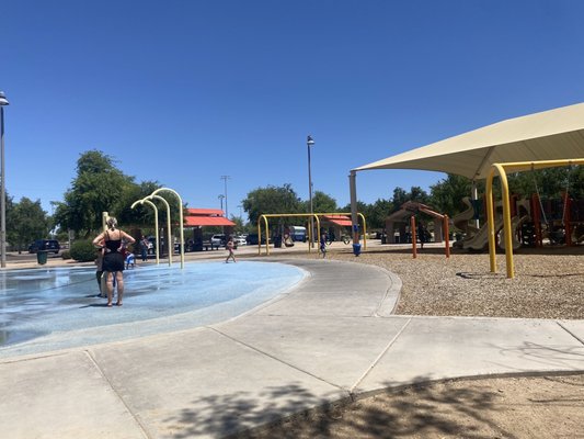 ESPEE PARK SPLASH PAD - Updated August 2025 - 21 Reviews - 450 E Knox ...