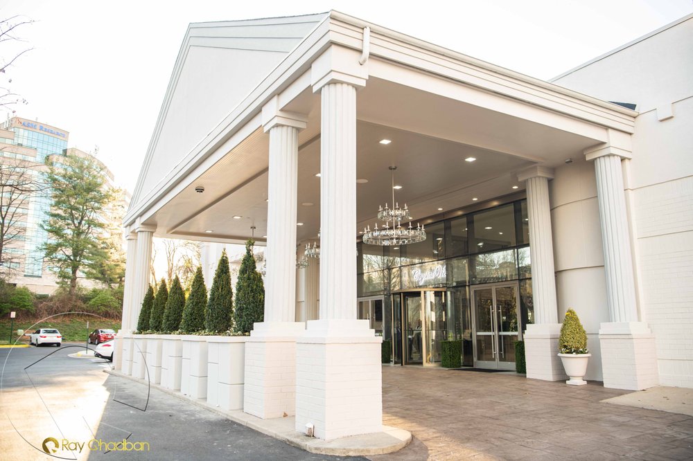 CRYSTAL VIEW - 12 Photos - 12025 Lee Jackson Memorial Hwy, Fairfax, VA ...