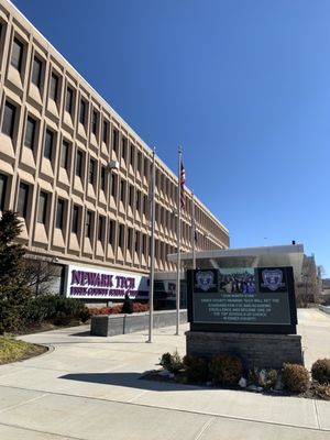 ESSEX COUNTY NEWARK TECH - Updated November 2025 - 91 W Market St ...