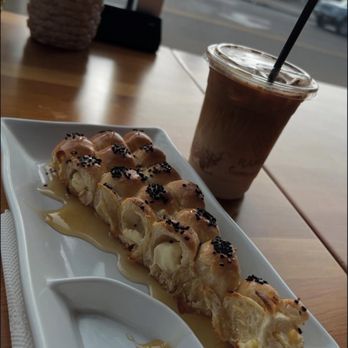 RAHA COFFEE HOUSE - Updated March 2025 - 141 Photos & 51 Reviews - 370 ...