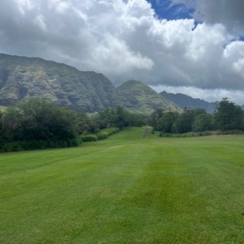 MAKAHA VALLEY COUNTRY CLUB - Updated January 2026 - 109 Photos & 28 ...