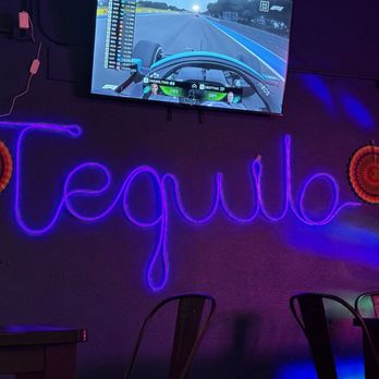 AZTECA URBANO - Updated February 2025 - 21 Photos & 19 Reviews - 24 E ...