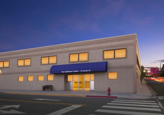 RENOWN PHARMACY - LOCUST - Updated January 2026 - 24 Photos - 21 Locust ...