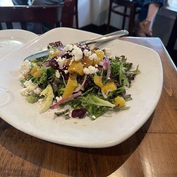 KIN WINDSOR - Updated February 2025 - 865 Photos & 870 Reviews - 740 ...