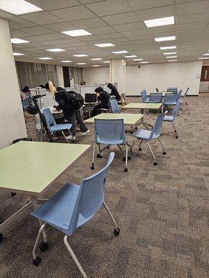 HAMILTON LIBRARY - Updated December 2025 - 42 Photos & 29 Reviews ...