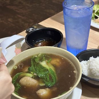 THE ALLEY RESTAURANT BAR & GRILL - Updated August 2024 - 5603 Photos ...