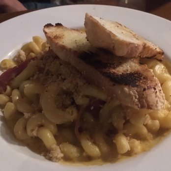 THE OLDE STONE COTTAGE PUB & PATIO - Updated March 2024 - 45 Photos ...