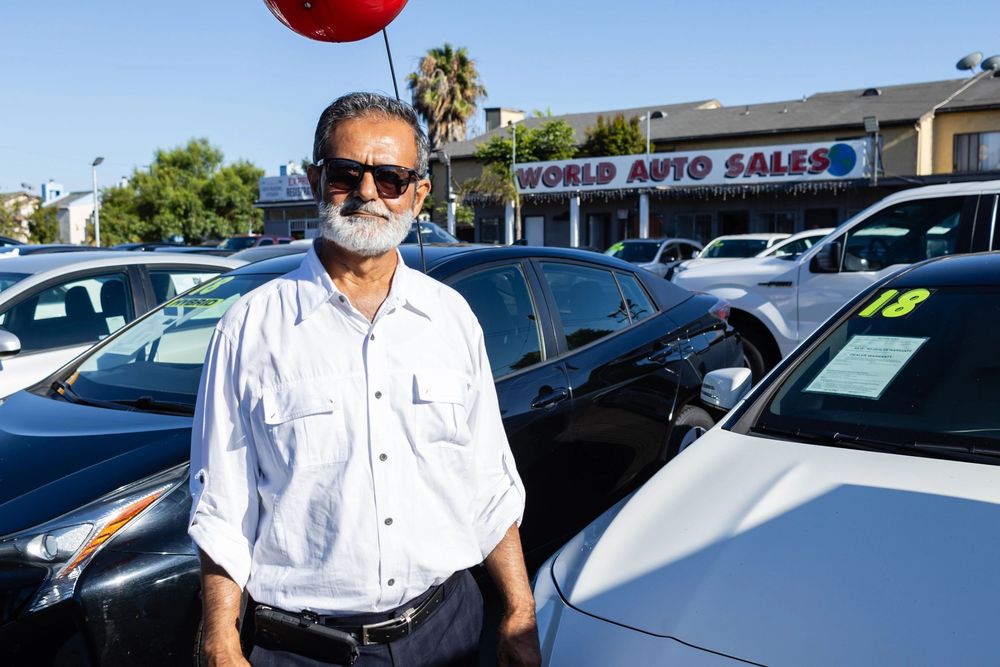 WORLD AUTO SALES - Updated December 2025 - 51 Photos & 44 Reviews ...