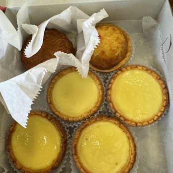 GOLDEN GATE BAKERY - Updated May 2024 - 3036 Photos & 3494 Reviews ...