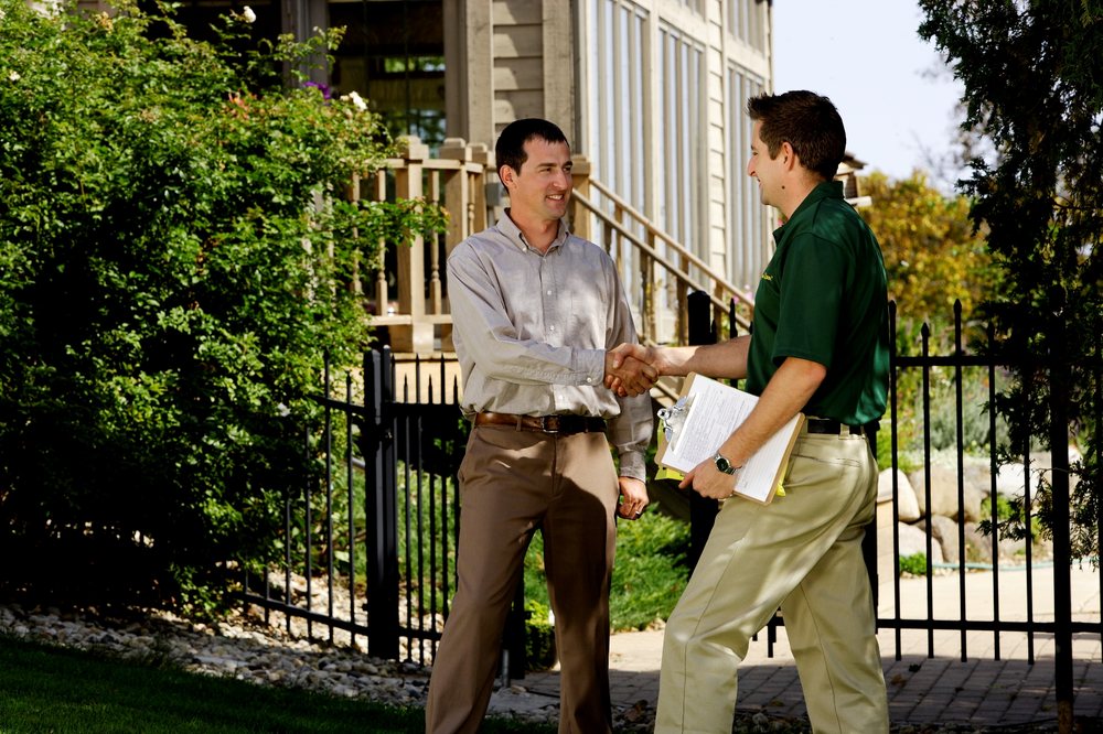 WEED MAN HARTFORD - Updated July 2024 - 1077 Silas Deane Hwy ...