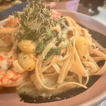 AVANA - Updated June 2025 - 76 Photos & 27 Reviews - 2200 Benjamin ...