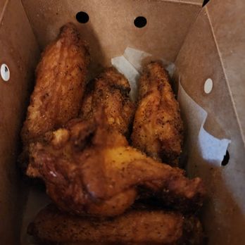 SOCAL WINGS - Updated May 2025 - 297 Photos & 278 Reviews - 349 N State ...