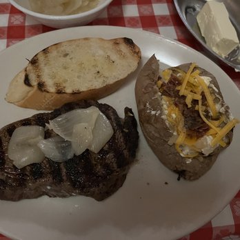 BEEFMASTOR INN - Updated October 2024 - 135 Photos & 201 Reviews - 2656 ...