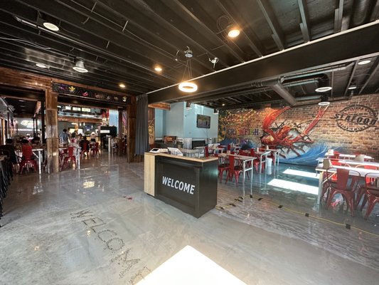 CRAWFISH HOUSE - 57 Photos & 50 Reviews - 247 Park Ave N, Renton ...