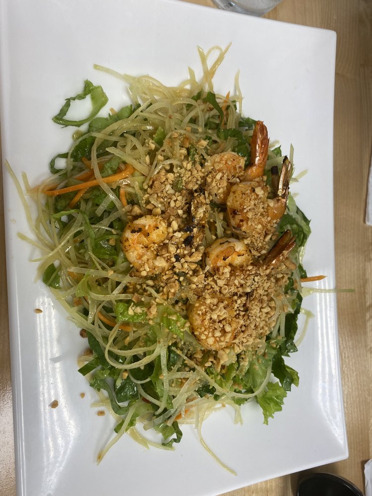 VAN VIETNAMESE CUISINE - 67 Photos & 55 Reviews - 419 Kilauea Ave, Hilo ...