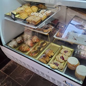 THE PARLOUR - Updated March 2025 - 246 Photos & 103 Reviews - 1716 ...