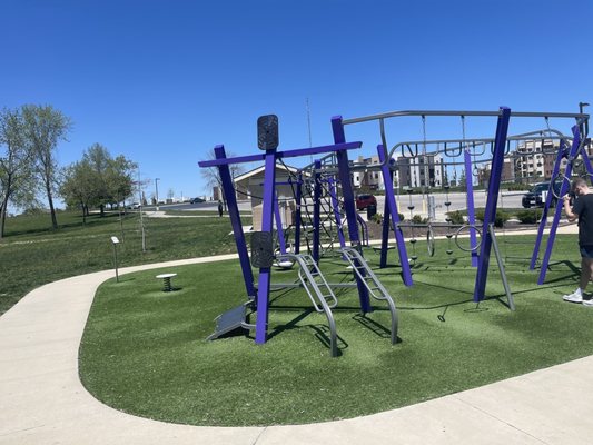 LOWENSTEIN PARK - Updated December 2025 - 1901 NW Lowenstein Dr, Lees ...