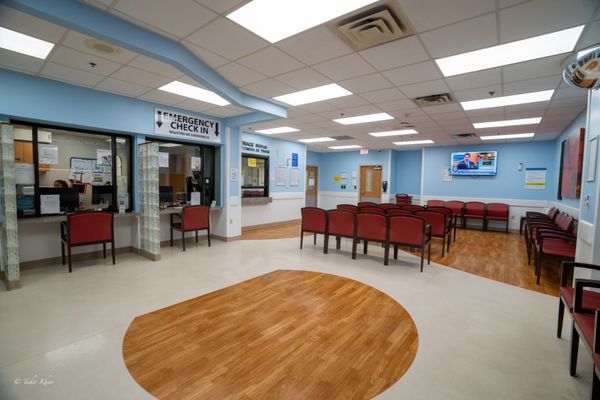 WHITE ROCK MEDICAL CENTER - Updated June 2026 - 28 Photos & 60 Reviews ...