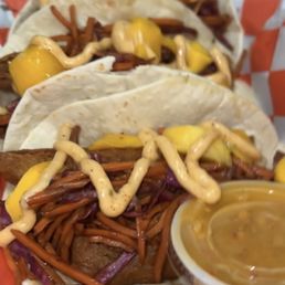 MARISCOS KC - Updated December 2025 - 166 Photos & 113 Reviews - 519 E ...