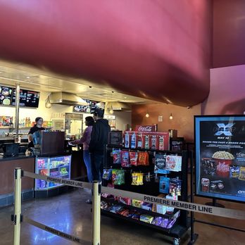 AMC UTC 14 - Updated December 2025 - 123 Photos & 93 Reviews - 4425 La ...