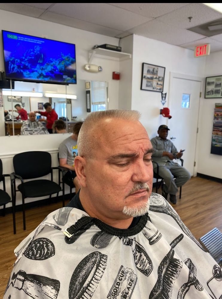 HAIRCUT & SHAVE BARBER - Updated May 2025 - 14 Photos - 9259 Old Keene ...