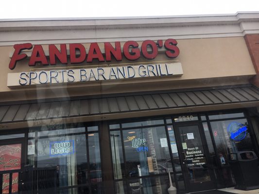 FANDANGO’S SPORTS BAR AND GRILL - Updated July 2024 - 15 Photos & 66 ...