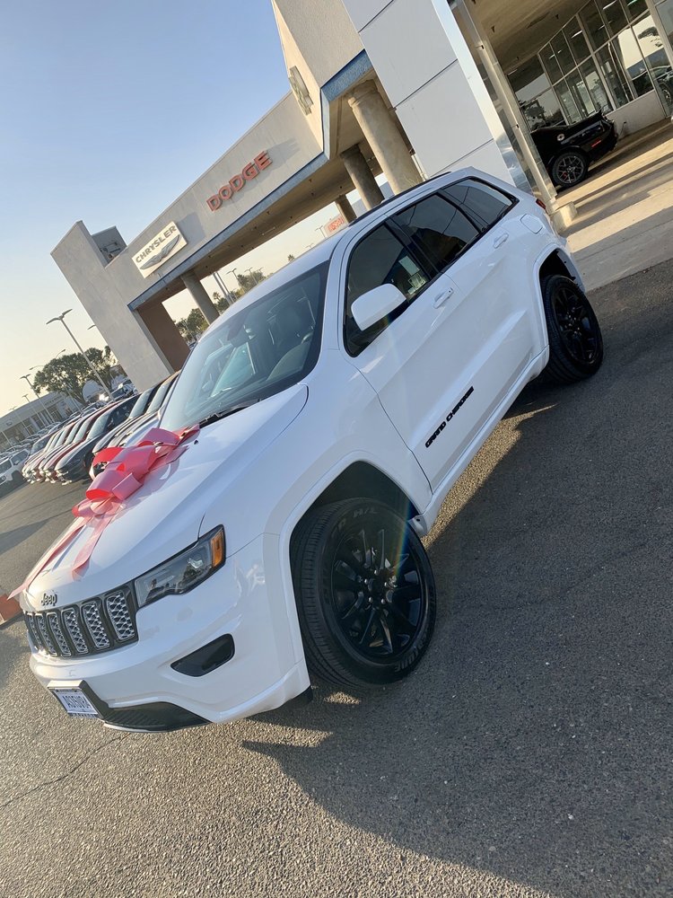 RAZZARI CHRYSLER DODGE JEEP RAM - 53 Photos & 83 Reviews - 1605 Auto ...