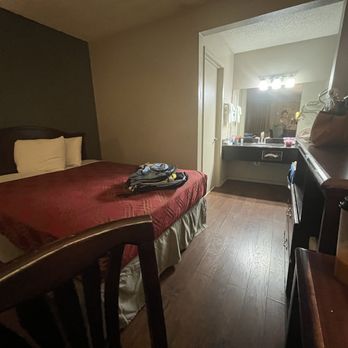 INN AT LAKE WASHINGTON BY OYO I-405 - Updated December 2025 - 129 ...