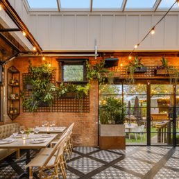 CHELSEA CORNER - Updated January 2025 - 753 Photos & 591 Reviews - 4830 ...