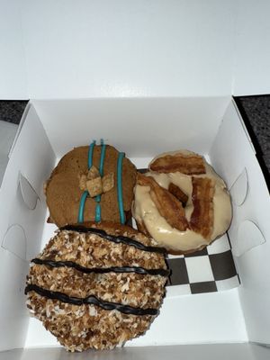 DIABLO DOUGHNUTS - Updated January 2026 - 734 Photos & 397 Reviews ...