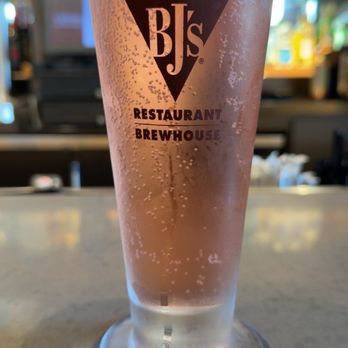 BJ’S RESTAURANT & BREWHOUSE - Updated December 2025 - 447 Photos & 439 ...
