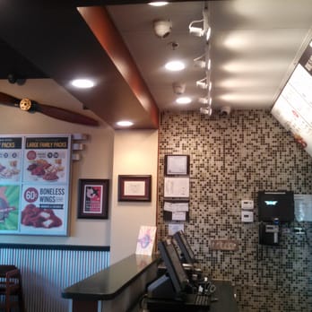 WINGSTOP - Updated December 2025 - 41 Photos & 44 Reviews - 3032 S ...