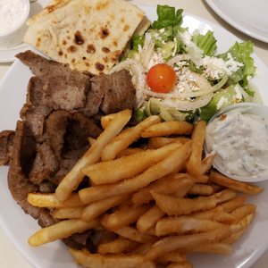 PRIMO FAMILY RESTAURANT - 62 Photos & 195 Reviews - 1636 Belle View ...