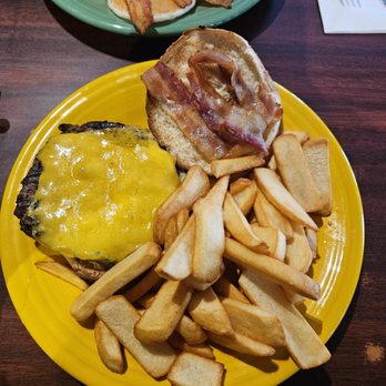 PURITY DINER - Updated January 2026 - 170 Photos & 220 Reviews - 289 ...