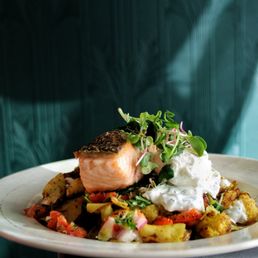 MAVEN - Updated December 2025 - 206 Photos & 124 Reviews - 1006 17 Ave ...