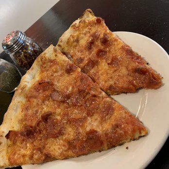 DRAGON PIZZA - Updated May 2025 - 113 Photos & 166 Reviews - 233 Elm St ...