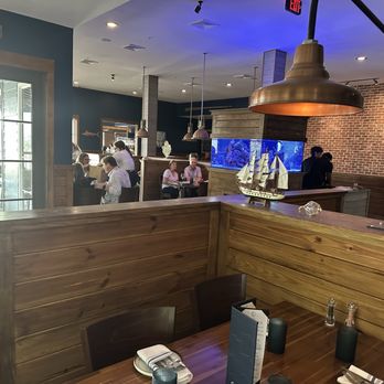 CATCH 110 - Updated November 2025 - 61 Reviews & 146 Photos - 110 Lameuse St, Biloxi ...