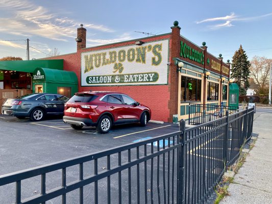 MULDOON’S SALOON & EATERY - Updated October 2025 - 100 Photos & 116 ...