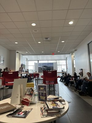 LAWRENCE KIA - Updated January 2026 - 127 Photos & 217 Reviews - 1225 E ...