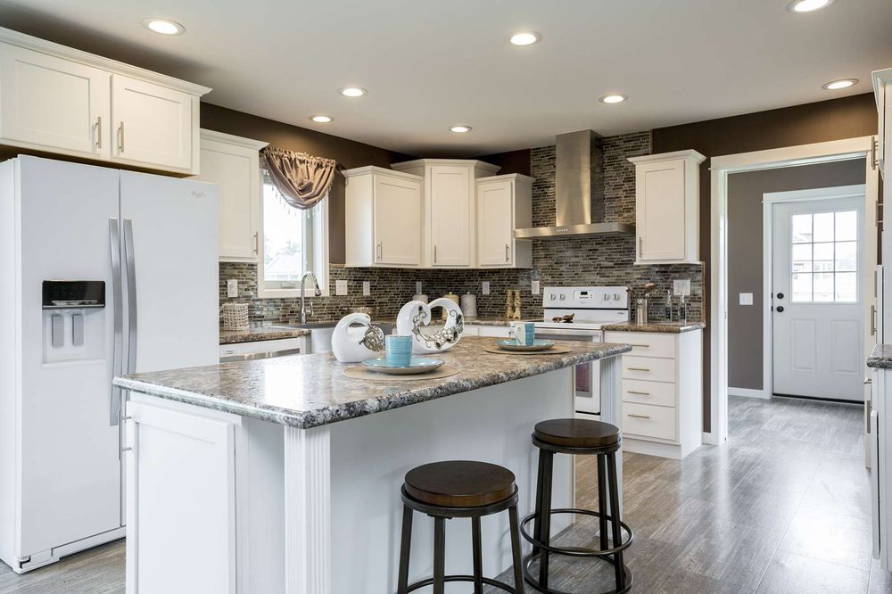 SILVERPOINT HOMES - Updated October 2025 - 250 University Dr, Beaver ...