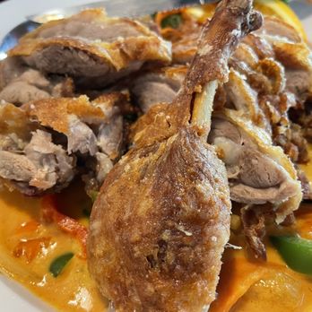 ZAKURA SUSHI & THAI RESTAURANT - Updated October 2025 - 45 Photos & 39 ...