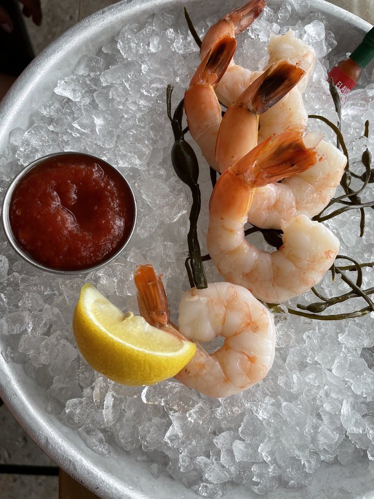 BURLOCK COAST SEAFARE & SPIRITS - 946 Photos & 450 Reviews - 1 N Fort ...