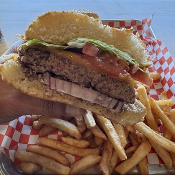BIG BROTHERS BURGERS - Updated August 2025 - 138 Photos & 165 Reviews ...