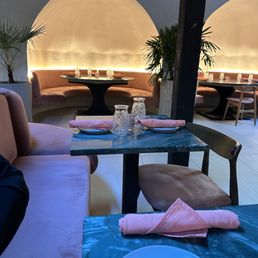 AAKTUN COFFEE & BAR - Updated July 2025 - 262 Photos & 88 Reviews - 704 ...